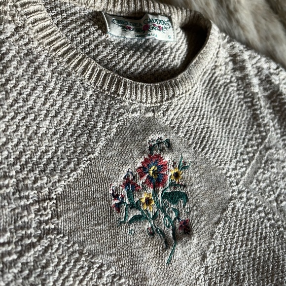 Chelsea Gardens | Sweaters | Cottagecore Girlie Chelsea Gardens Sweater ...